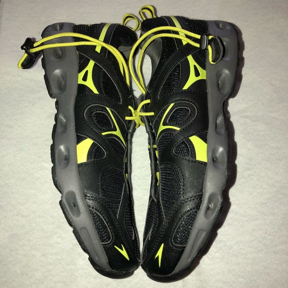 Speedo | Shoes | Speedo Sneakers Size 8 | Poshmark